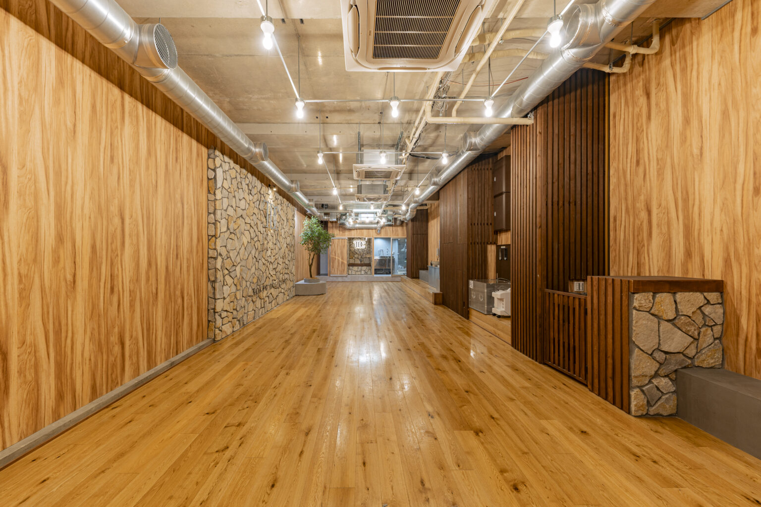 Tokyo Dog Club Health & Retreat